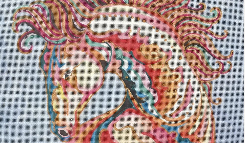 AN530 Anything but white horse – Poppypointe